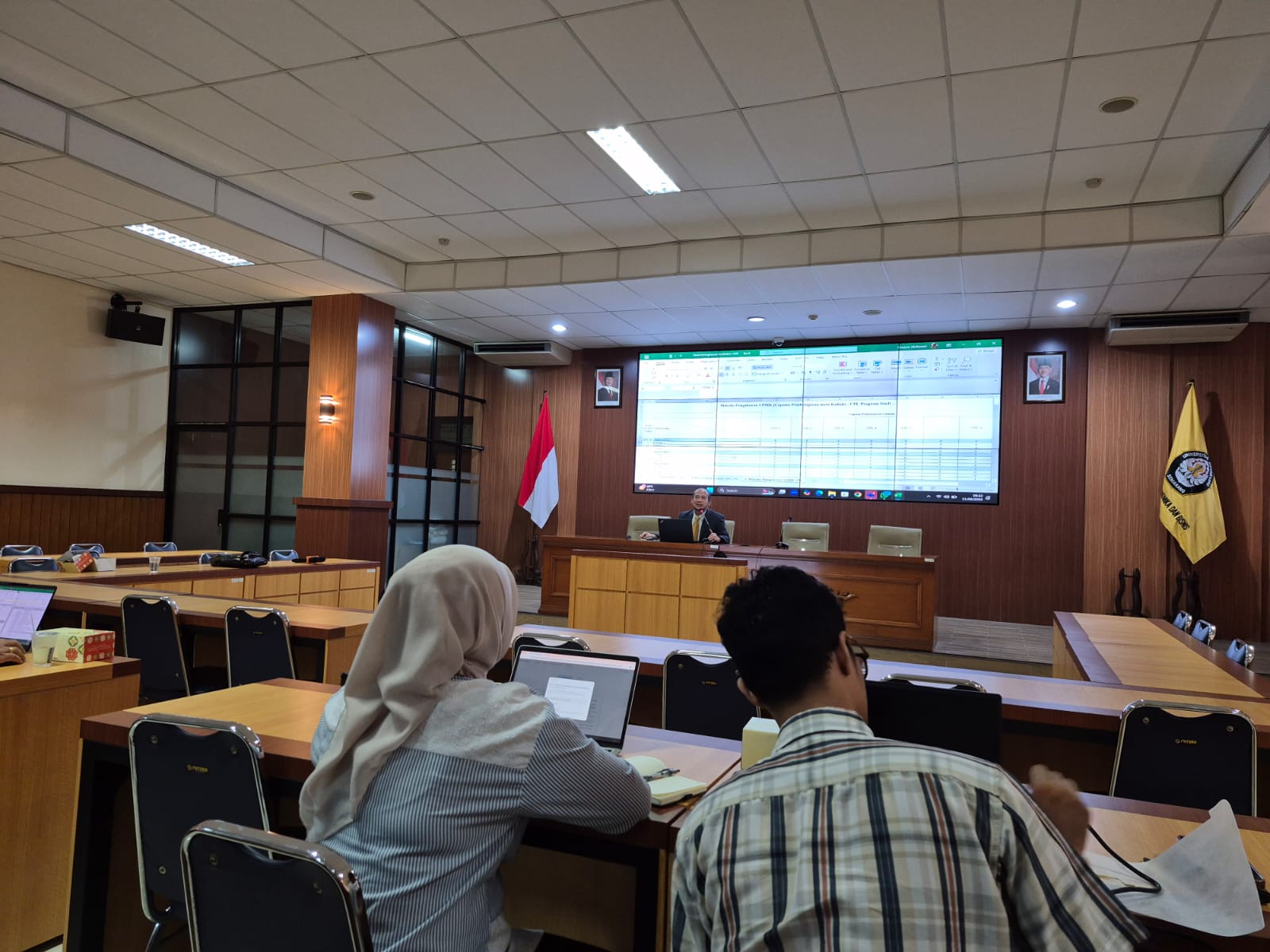 FEB UNDIP Holds Coordination and Evaluation Meeting for OBE Curriculum ...